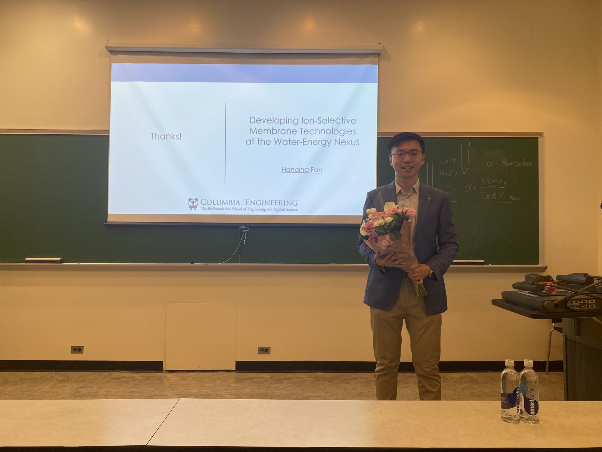 Ph.D. student Hanqing Fan graduates from the Yip group! | Yip Lab